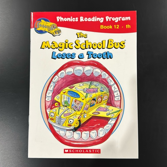 Scholastic | Other | The Magic School Bus Loses A Tooth A Scholastic ...